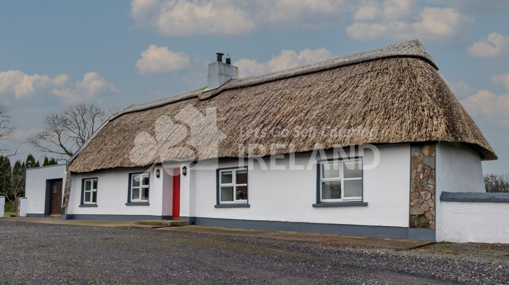 Kyle House – Let’s Go Self-Catering